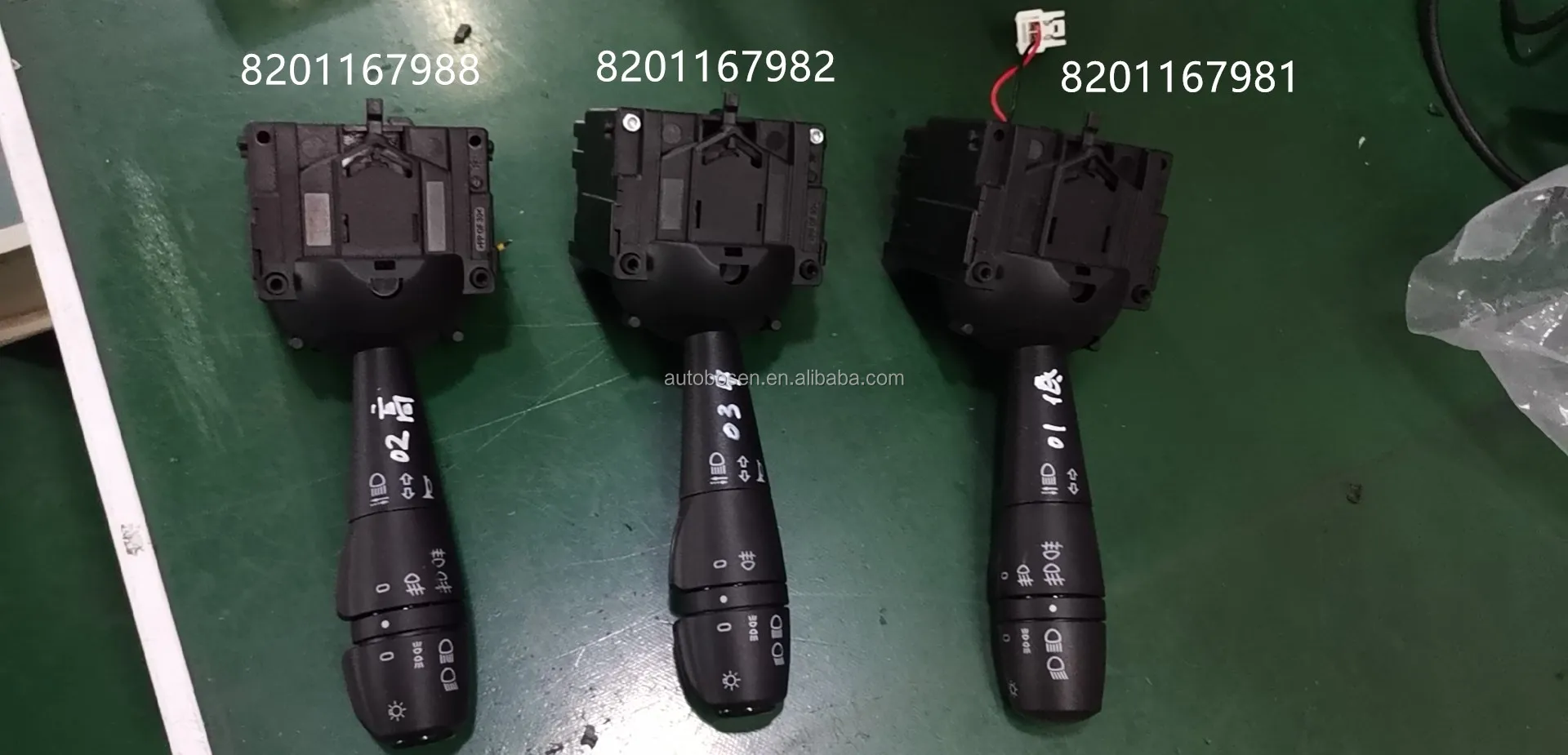 8201167982 255408317R 251684 Steering Column Indicator Switch With Horn ...