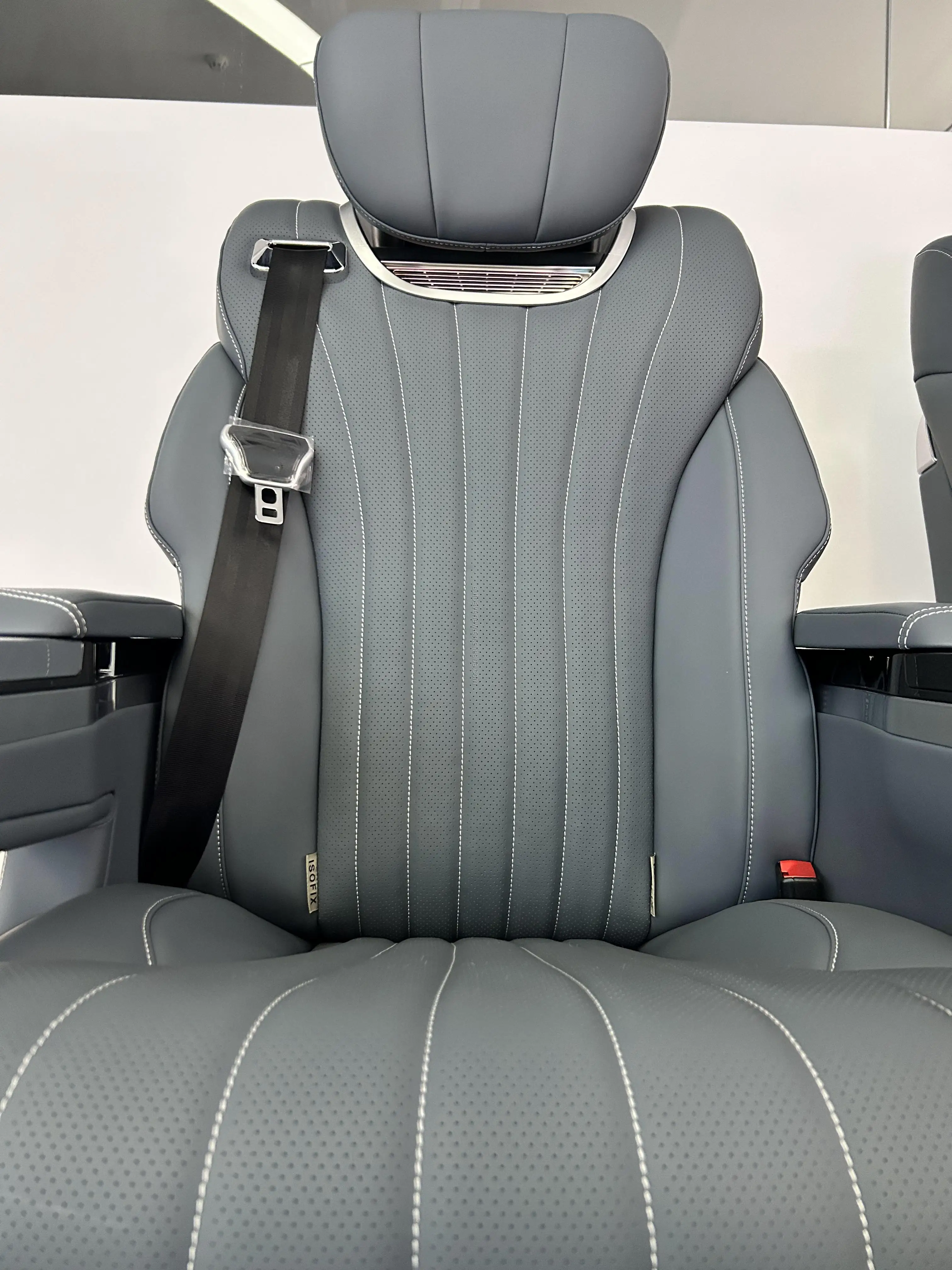 Luxury Captain Seat for Van - Mercedes Sprinter Van Seats