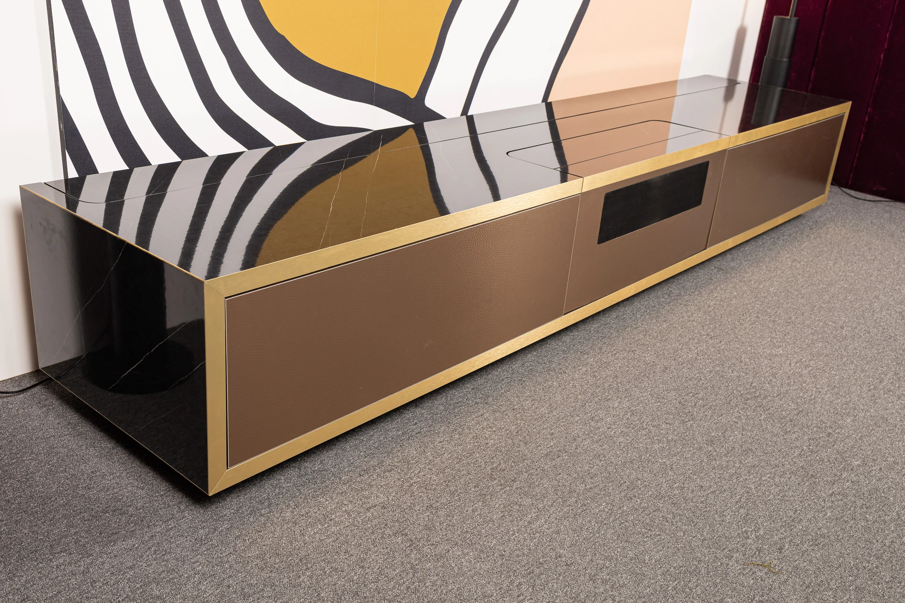 2024 Wupro X Nectunt R30 Luxury Wood TV Cabinet for 80-88 Inch Projectors