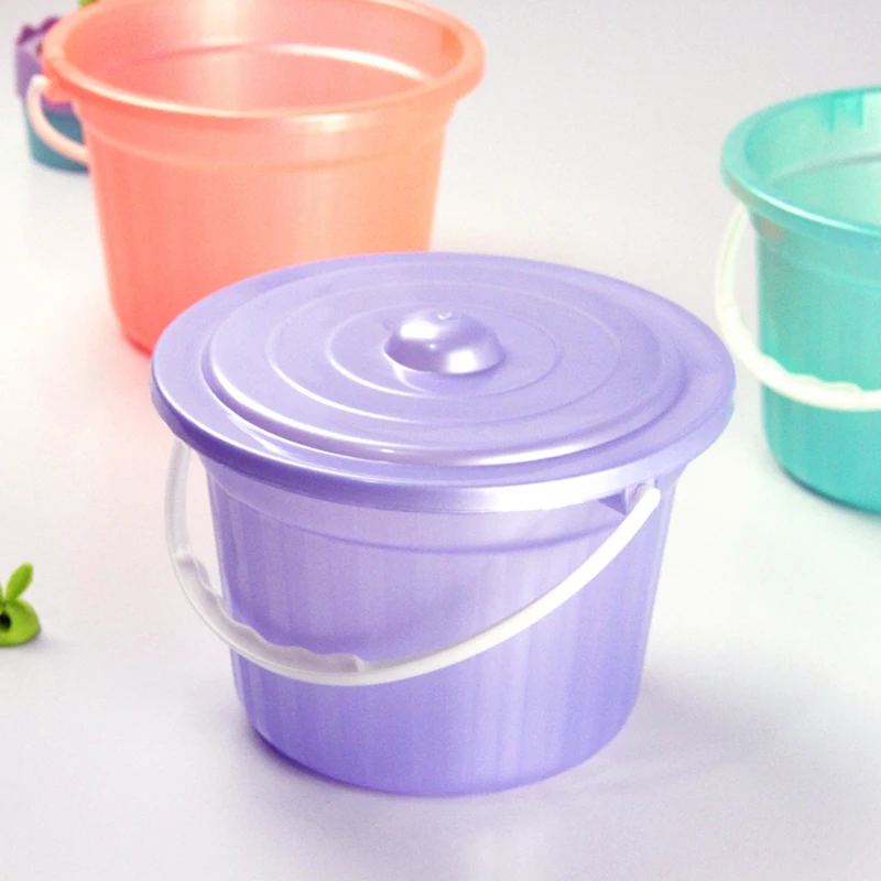 Colored Circular Plastic Bucket Large Capacity Portable Water Bucket ...