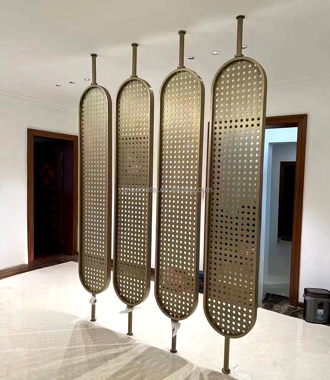 Modern Lobby Partition Screen Ceiling Decorative Wall Screen Welding ...