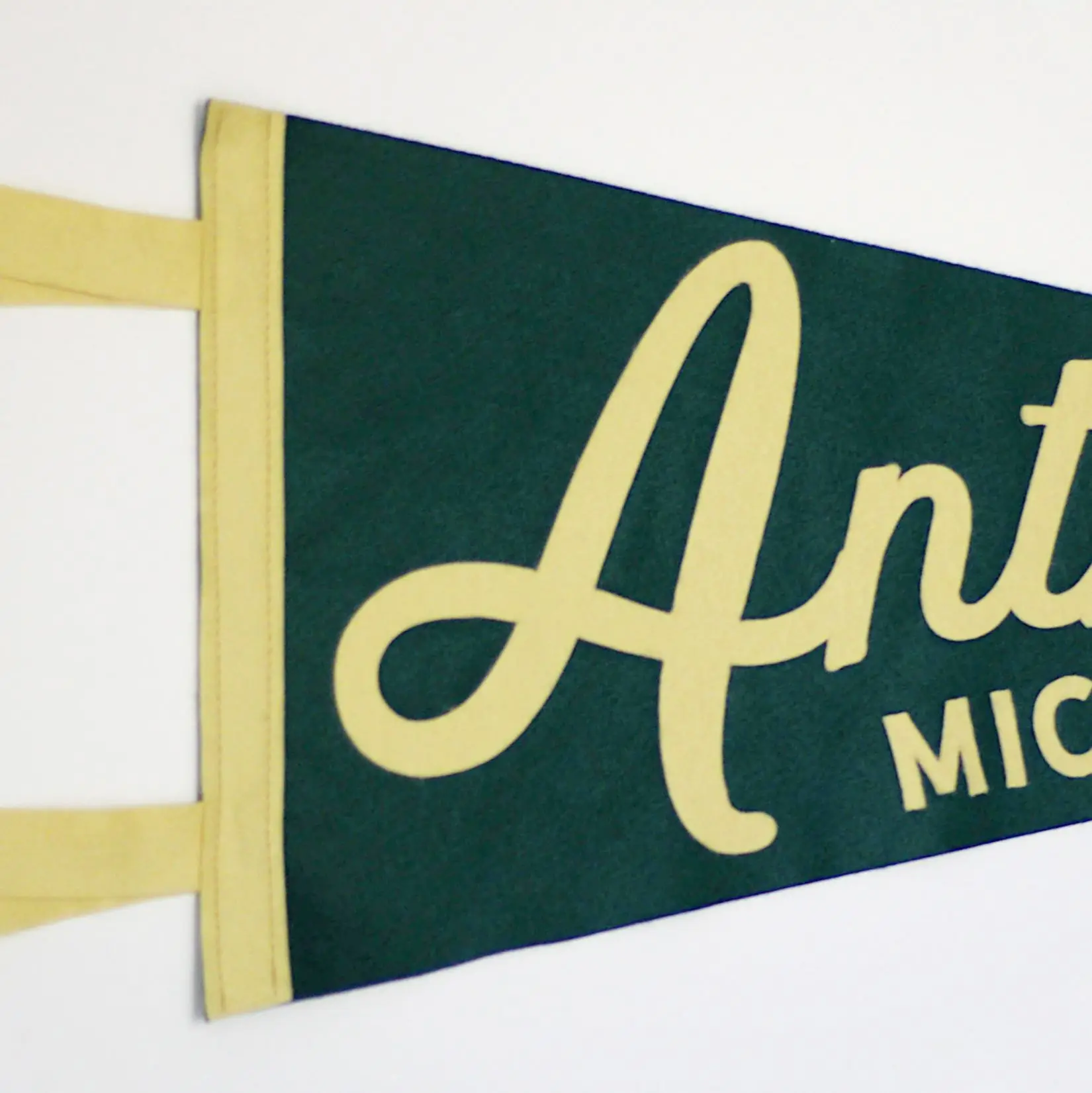 Custom Football Team Pennant Triangle Felt Pennant Camp Flags For ...