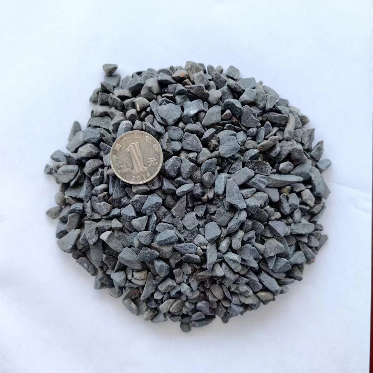 0.4-1.5cm Natural Construction Black Crushed Basalt Round Crushed Stone ...