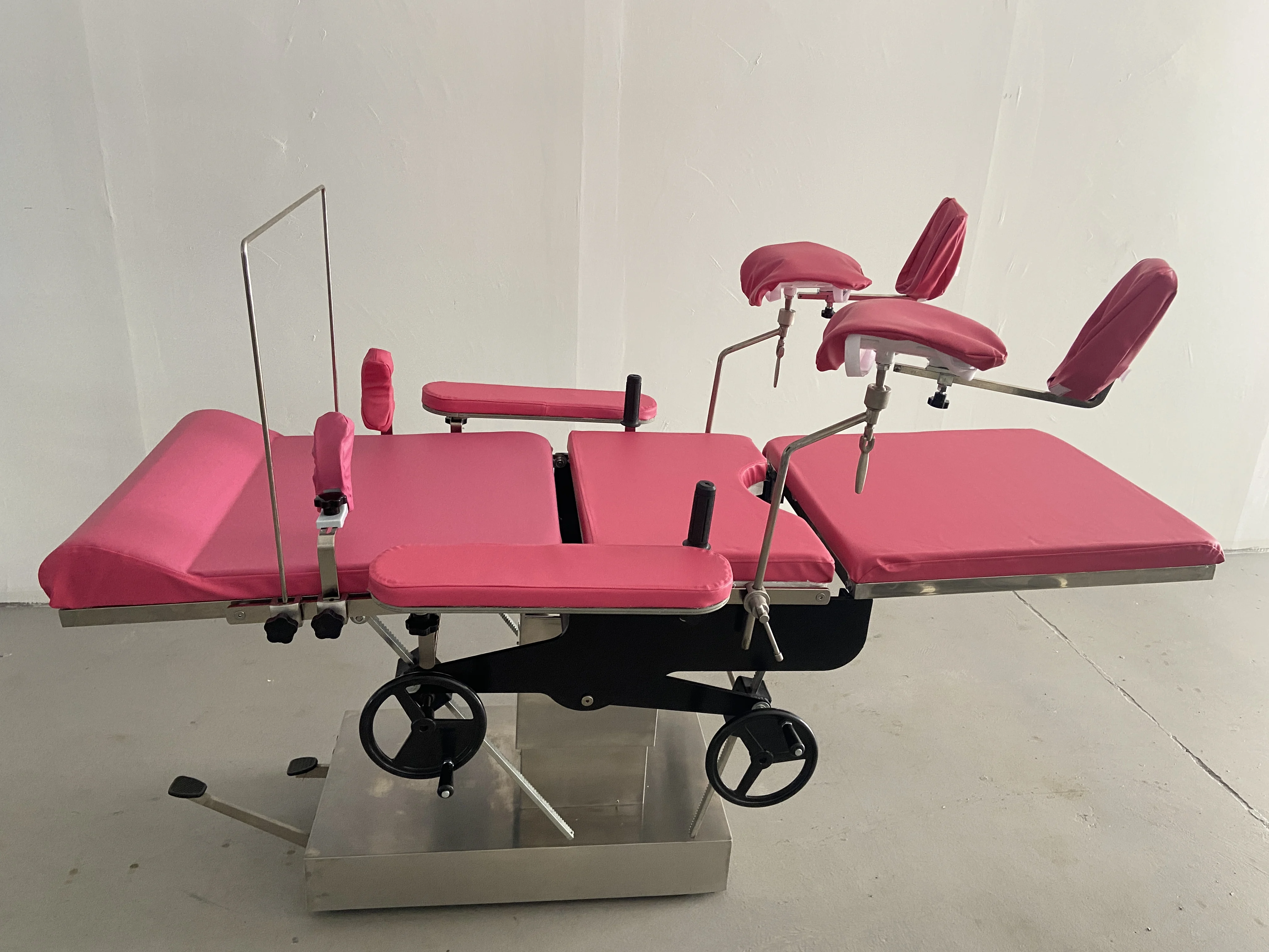Multi-purpose Operating Table Medical Obstetric Bed Gynecological ...