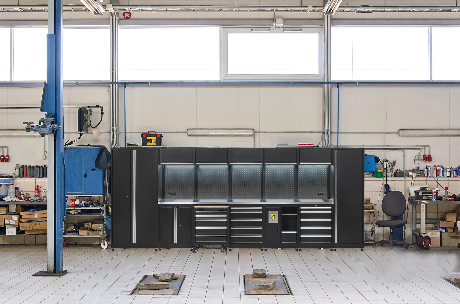 Workshop Garage Units: Durable Steel Tool Boxes & Storage Cabinets ...