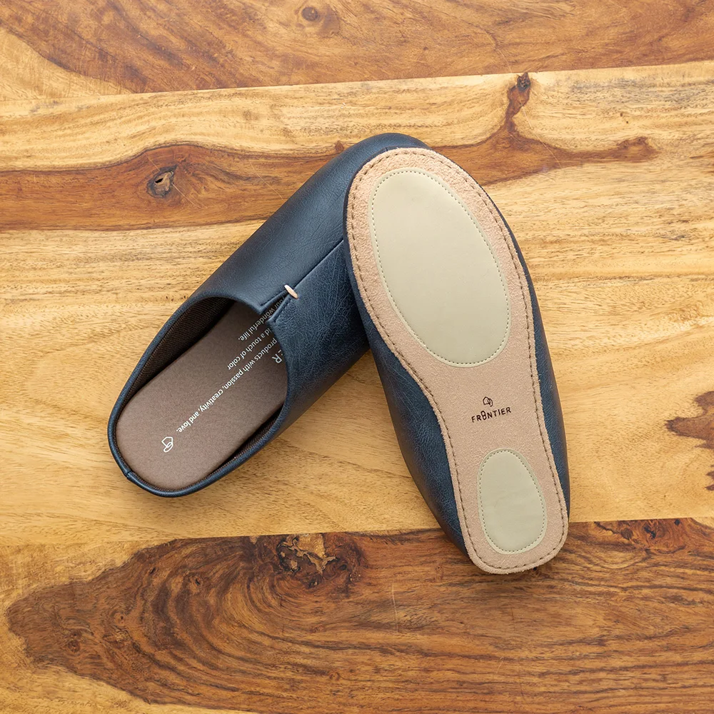 Hot Sale Leather Mens Designer Ladies Slippers And Sandals 2022 - Buy ...