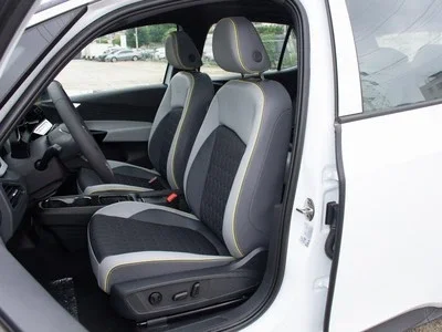 Jietu Shanhai T2 Compact Plug-in Hybrid SUV - 156 HP
