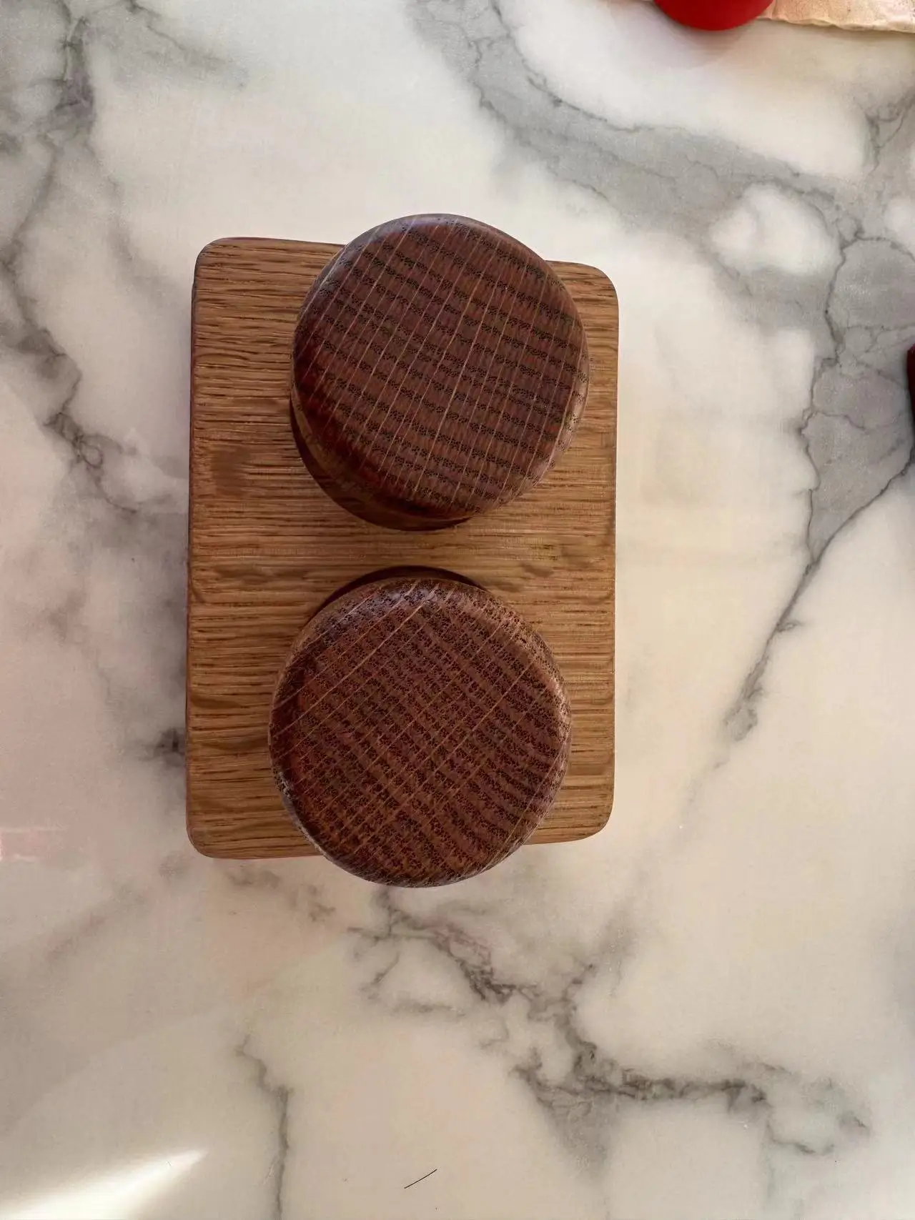 Natural Solid Wood Cap Wine Bottle Stoppers Replacement For Wine Bottle ...