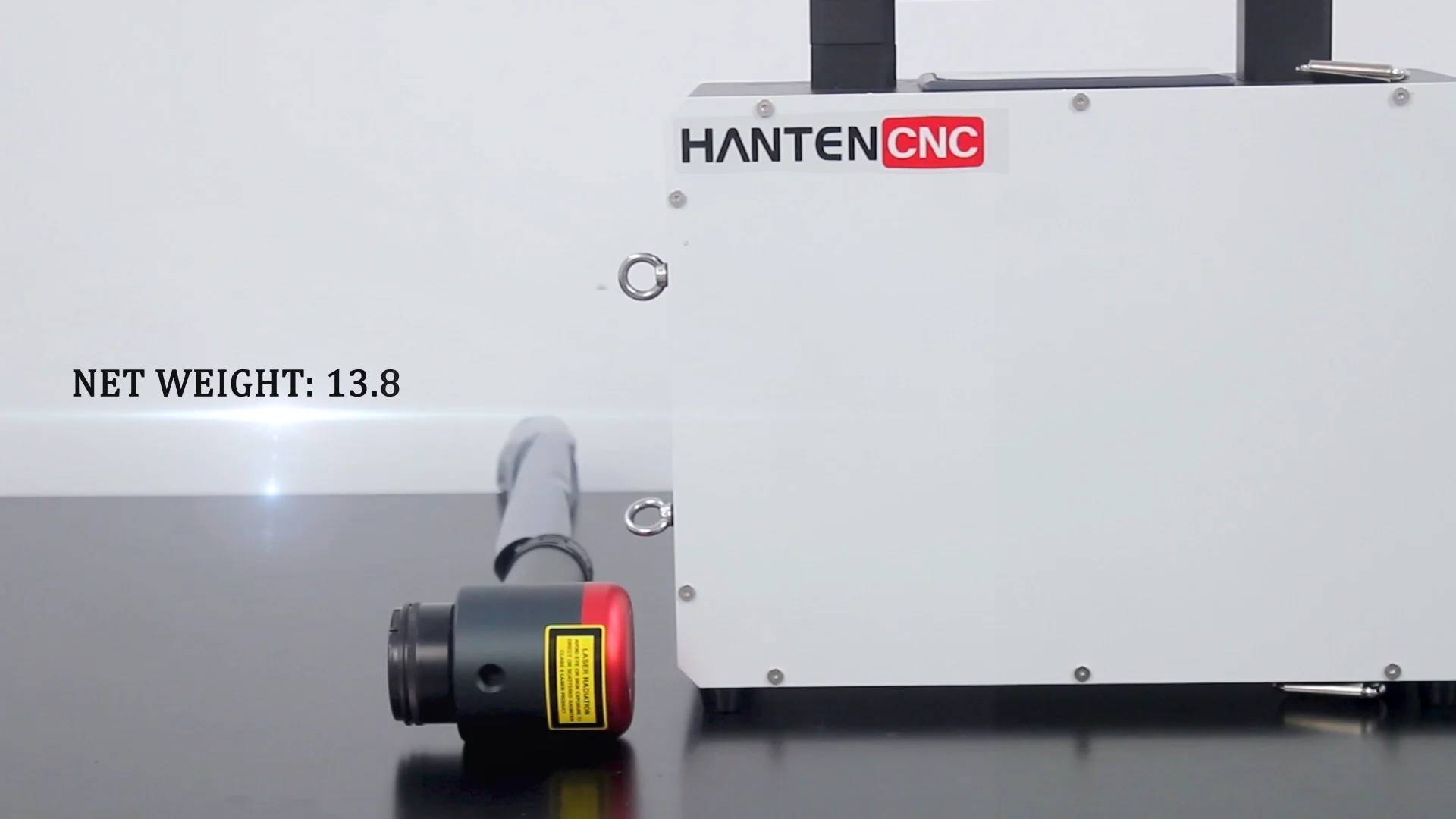 Metal Laser Cleaning Equipment Portable Laser Cleaning Machine Varnish ...