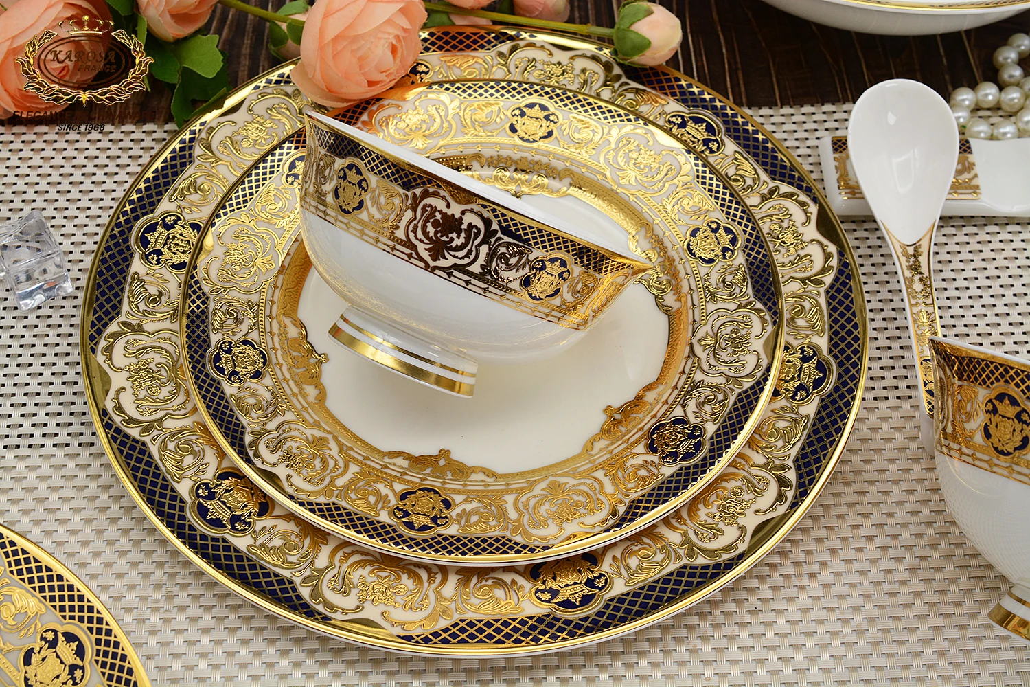 Luxury Gold Ceramic Dinnerware Set - 98 Pcs Royal Blue Porcelain Plates ...