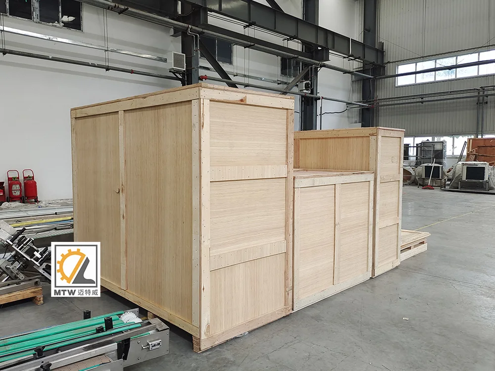 Mtw 4 Wheels Automatic Plastic Bottle Screw Capping Machine For Round ...