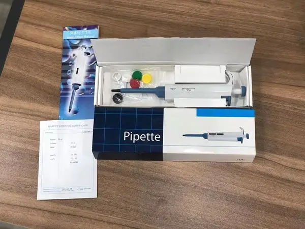 Laboratory Adjustable Pipette Measure 10-100ul Micropipette