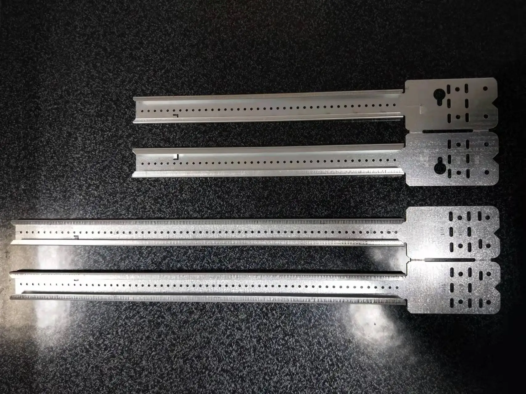 Factory Manufacture Various Telescoping Folding Brackets