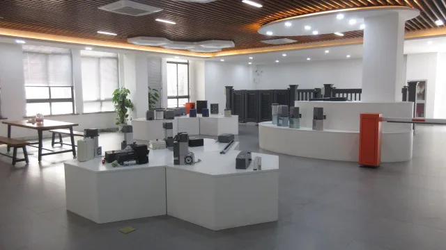 Limit Switch Gate Control Sliding Gate Motor 800 Kg Ac Sliding Gate ...