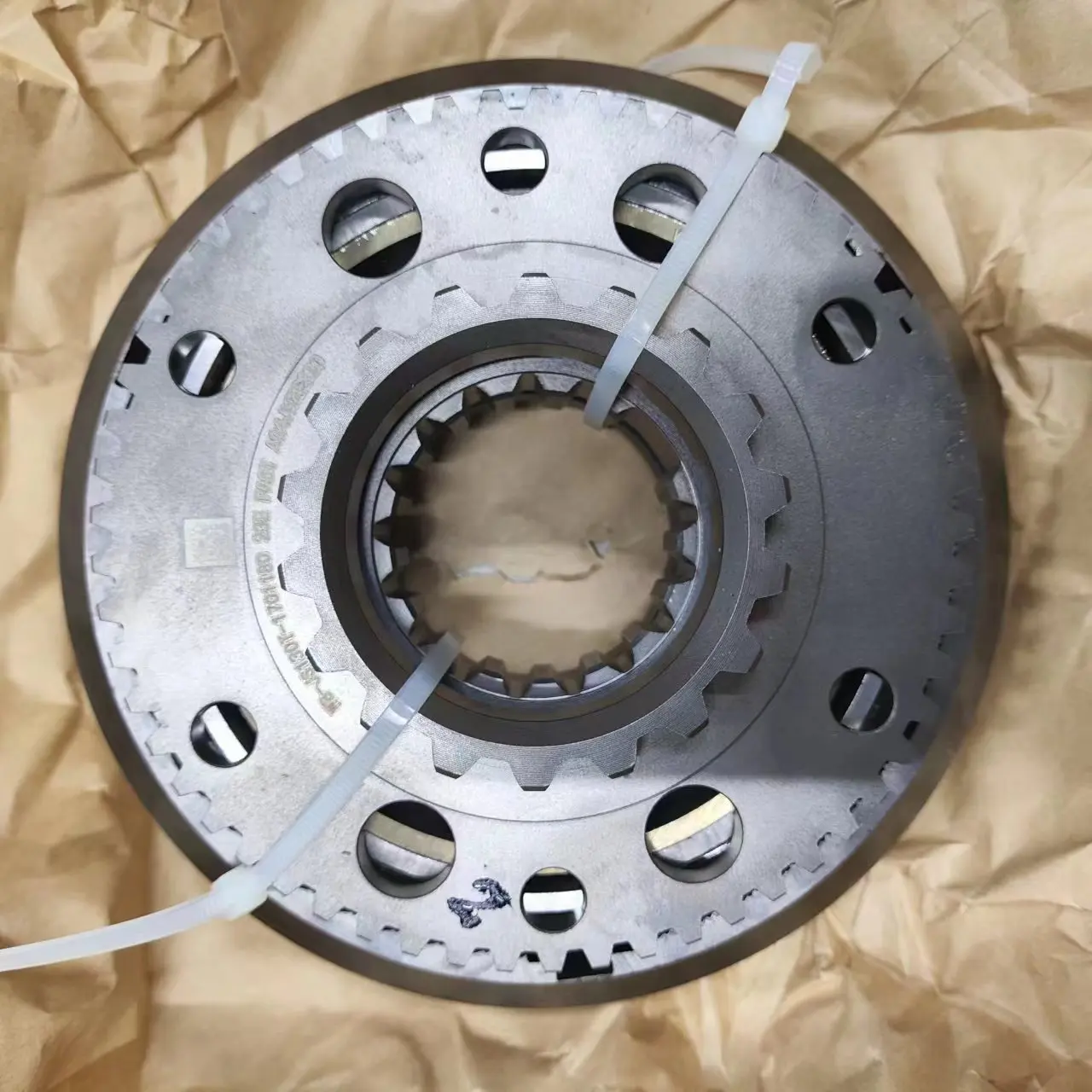 SINOTRUK HOWO A7/N7/T5G/NX/TX Fuse Box Relay Box Truck Parts Electrical ...