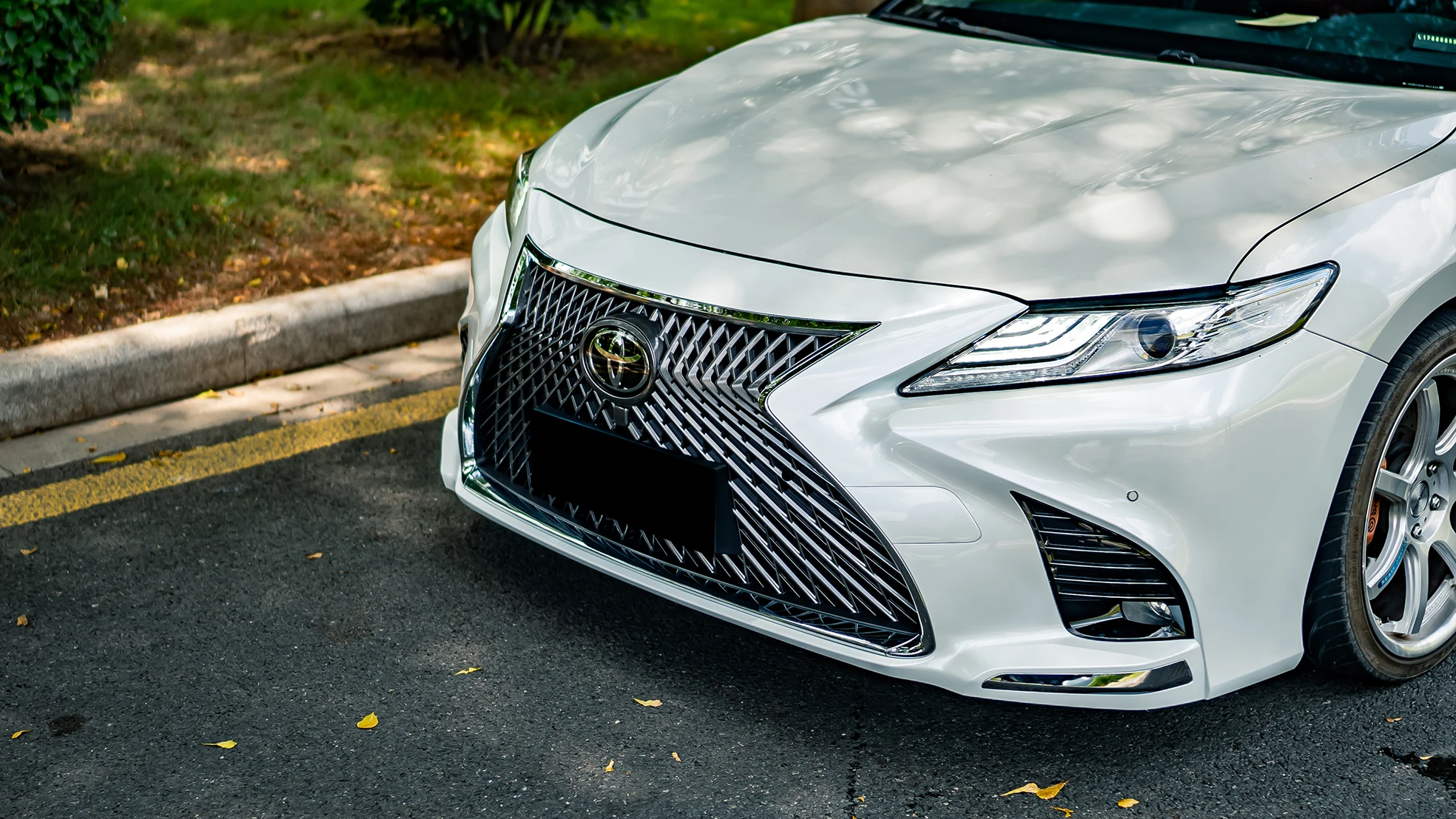 Shop High Quality LS Design Body Kit Car Bumpers for Toyota Camry