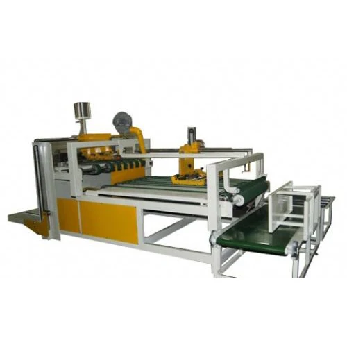Genuine Quality Semi Automatic Gluing Machine With Top Grade Material ...