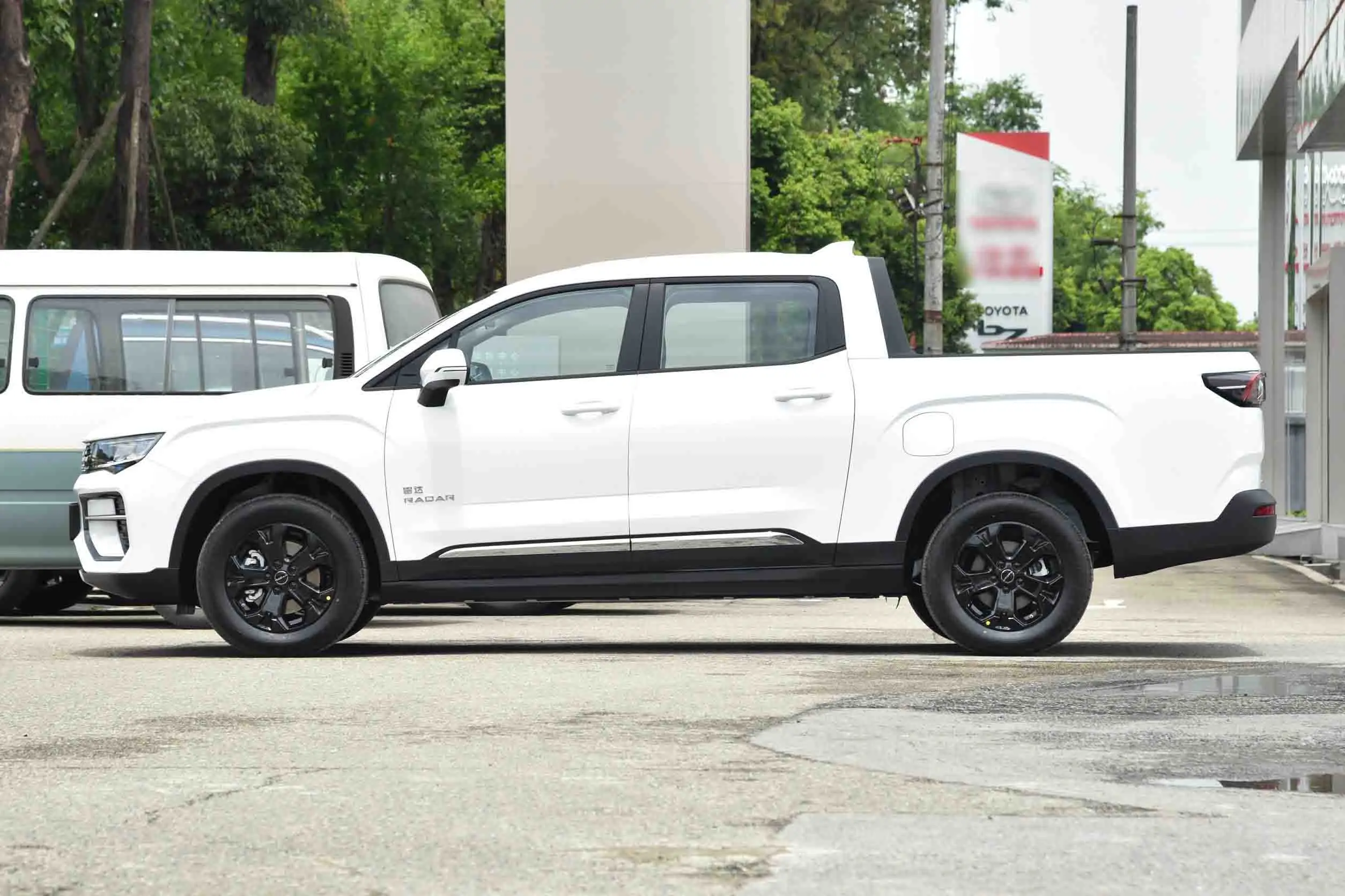 2024 Geely Pickup Electric Vehicle 185 Km/H Four Wheel Range 632 Km ...