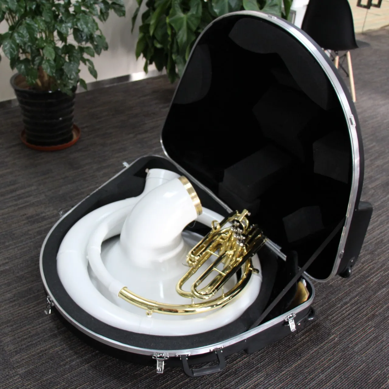 Alibaba.com: Glassfiber Sousaphone Bb, Gold Lacquer Finish, Top Grade ...