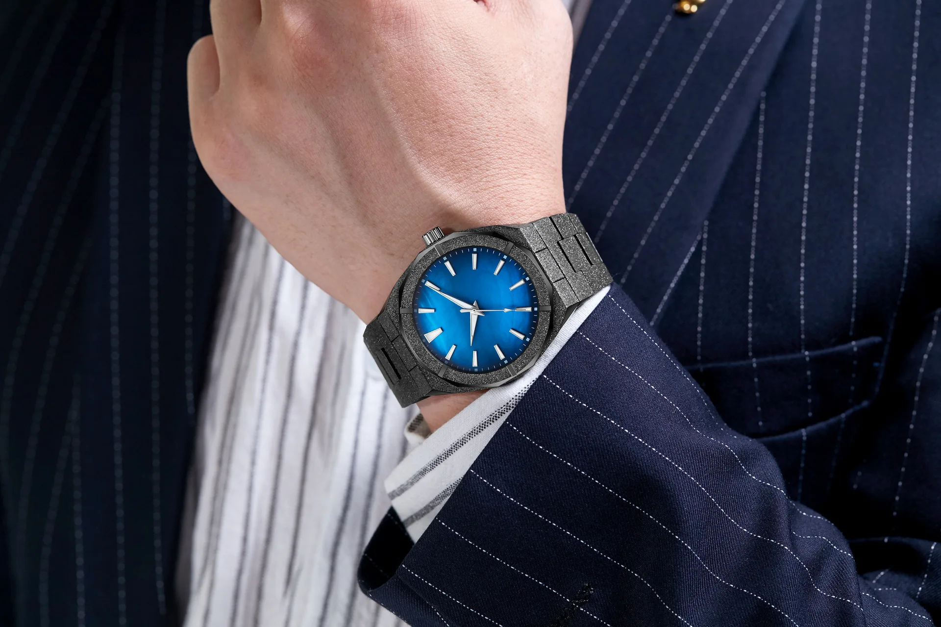Luxury Stainless Steel Watches - Custom Mens Timepieces