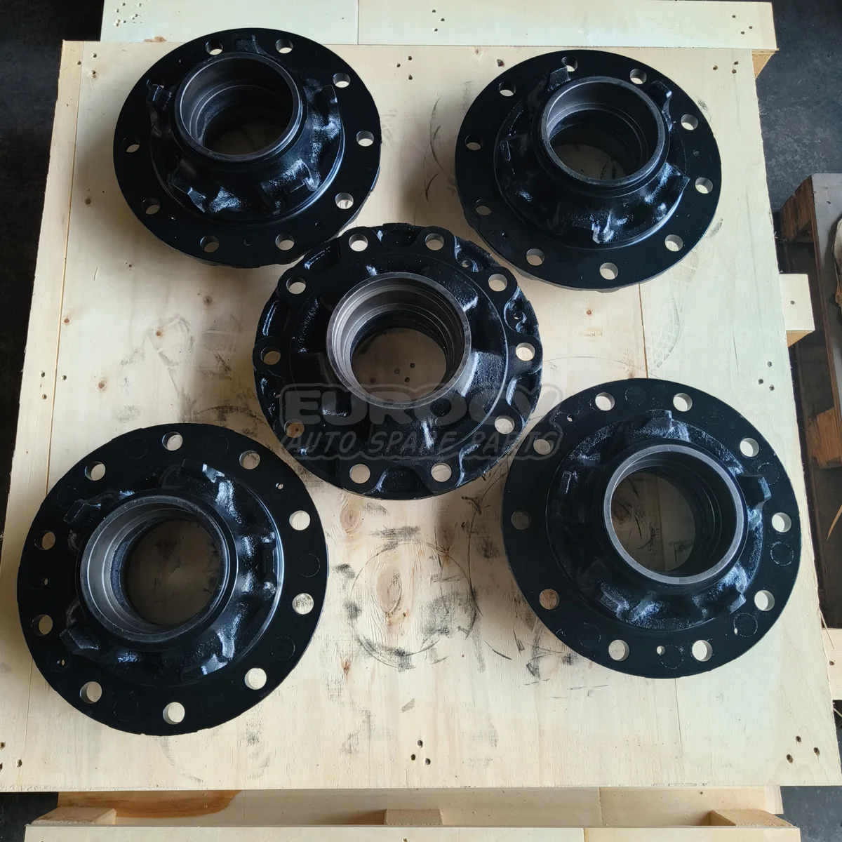 Eurocv Truck Parts VOE 21328177 & 21328181 - Wheel Hubs for Volvo