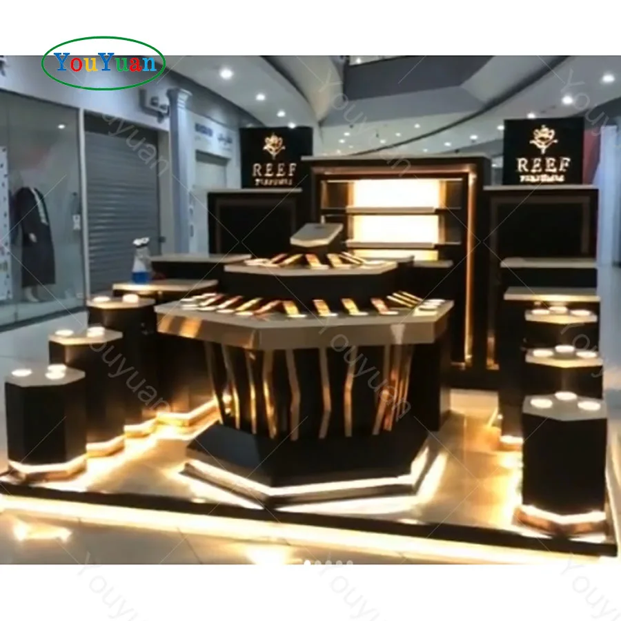 Luxury Arabic Dubai Reef Mall Kiosk Perfume Retail Store Metal Showcase ...