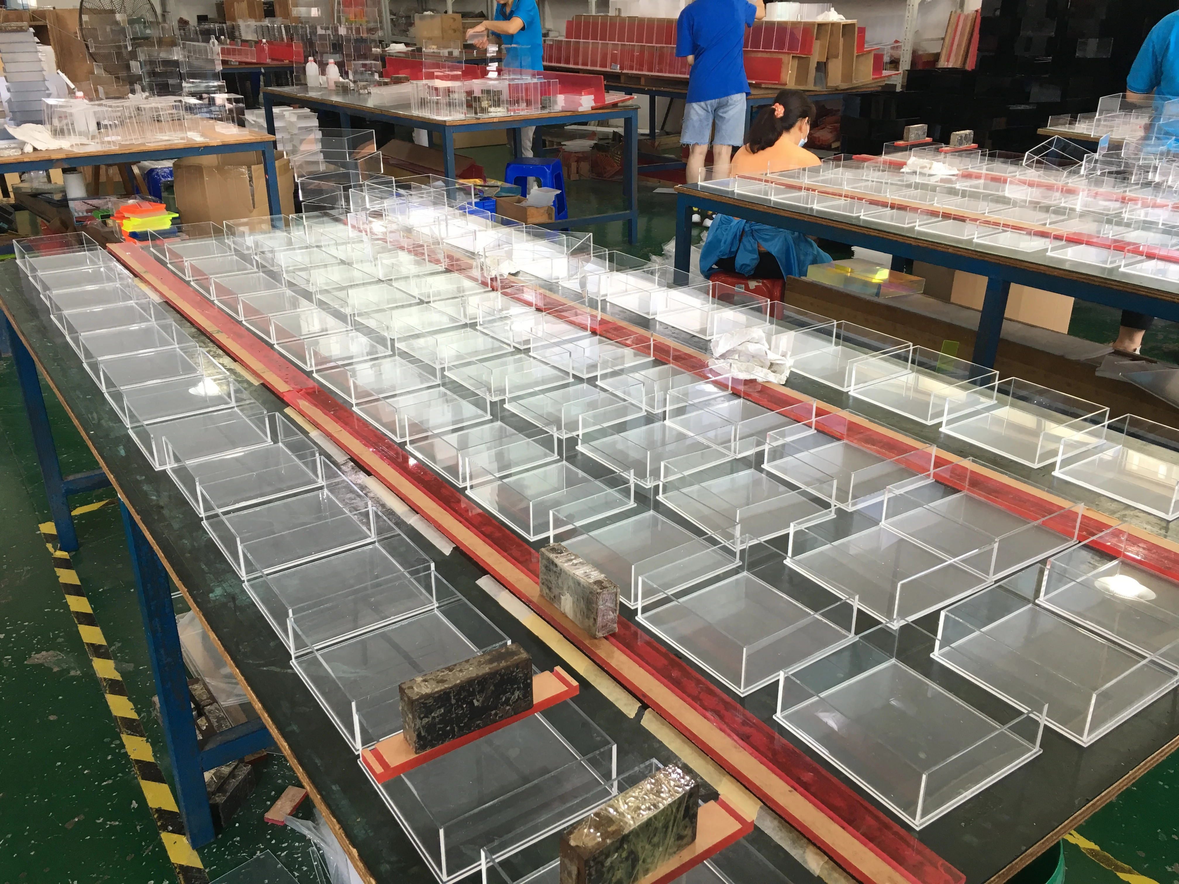 Custom Buffet Acrylic Food Stand - Durable & Versatile