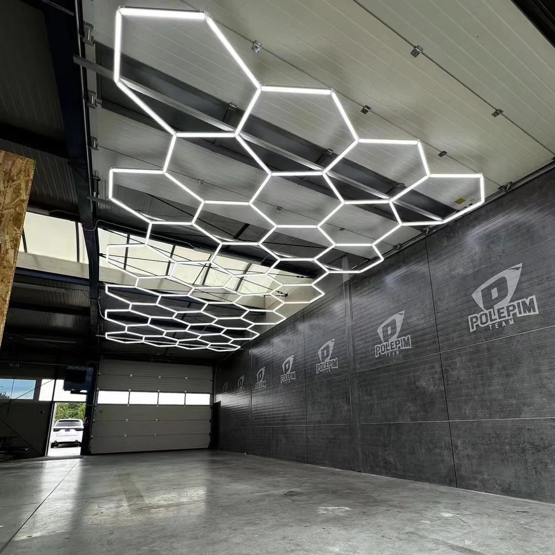 New Auto Spa Equipment High Performance Dimmable Garage Hexagon Working ...