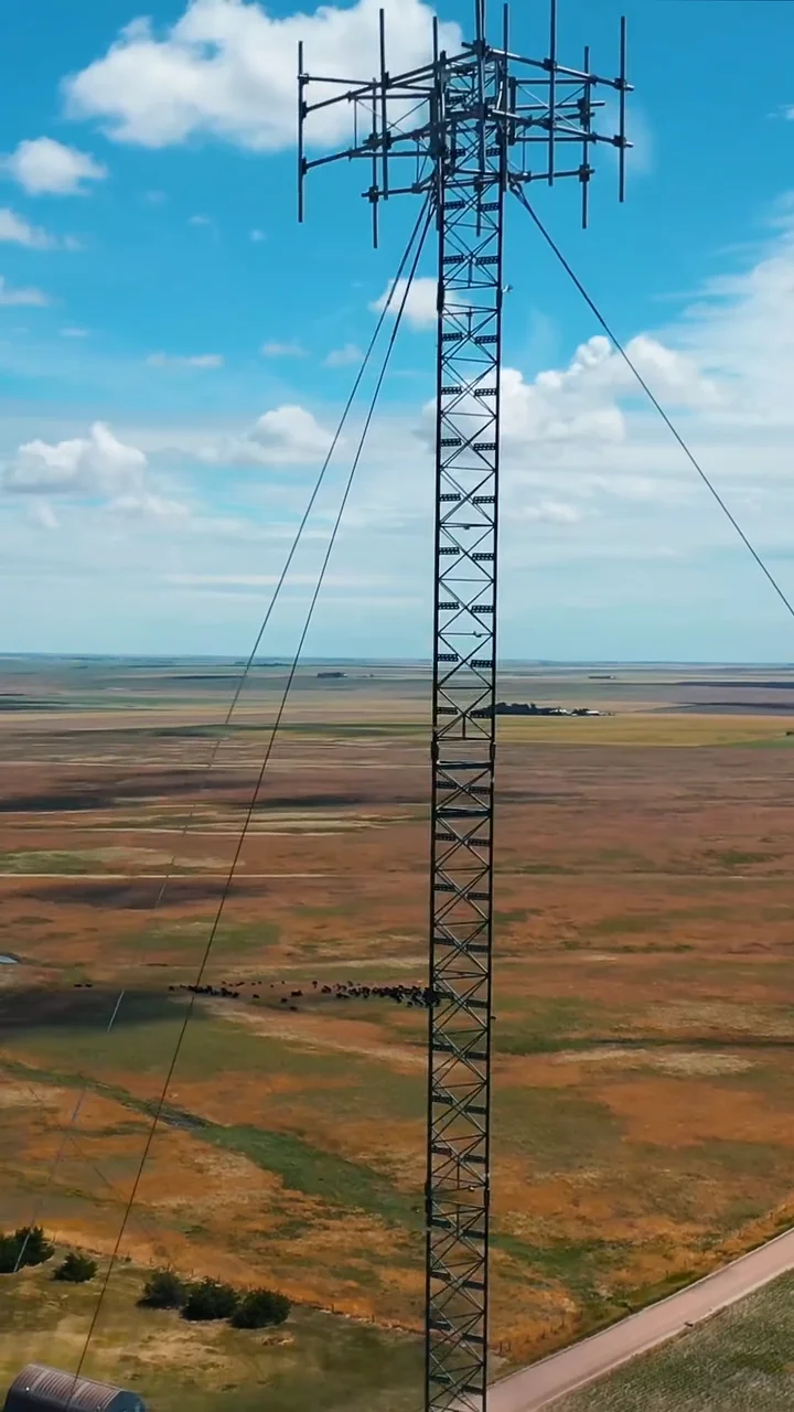 Hot Dip Galvanized Guyed Mast Telecom Tower Wire Support Triangular ...