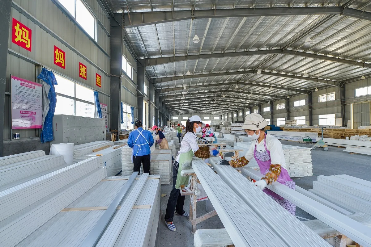 White Primed Mdf Wall Baseboard Moulding Crown Molding - Buy Mdf ...