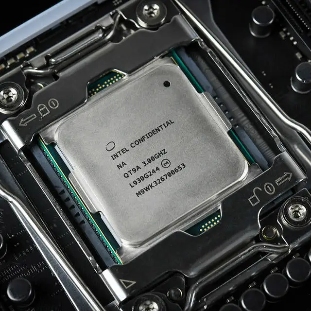 Intel Core I9 10980XE - 18-Core, 36-Thread CPU Processor
