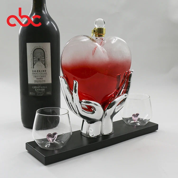 High Borosilicate Blown Whiskey Decanter Heart Shaped Red Wine Decanter ...