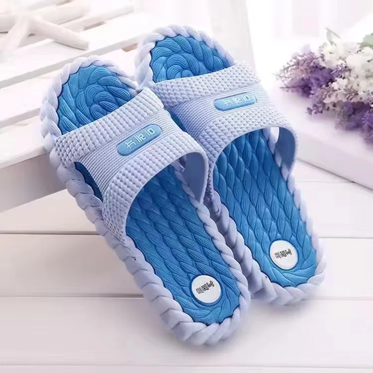 Leaky Slippers - Comfort and Style for Indoor and Outdoor