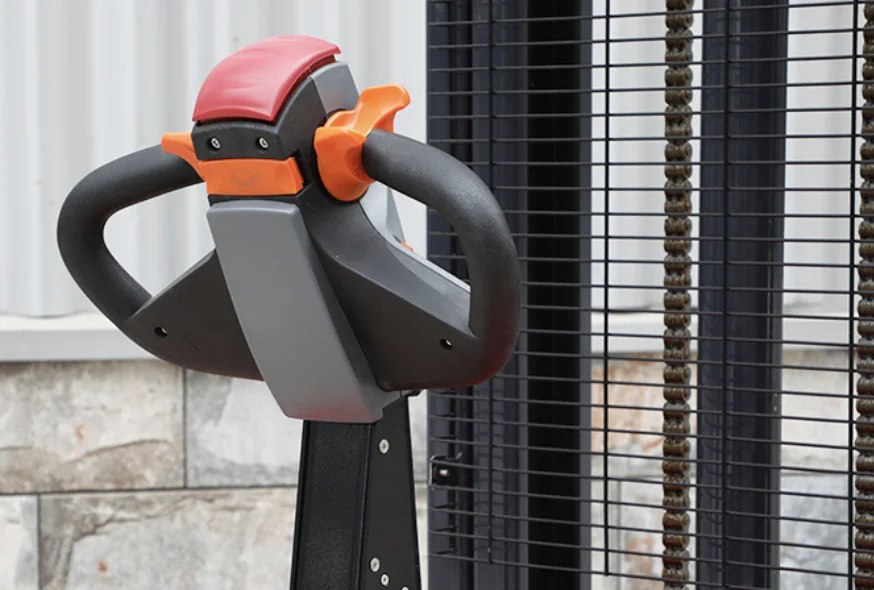 2ton Electric Self Loading Stacker 1500kg 2000lbs Rough Terrain 5m Electric Material Winch ...