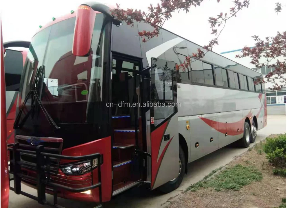 Luxury Coach Bus - 6125 Model with 70 Seats & Euro 3 Emission