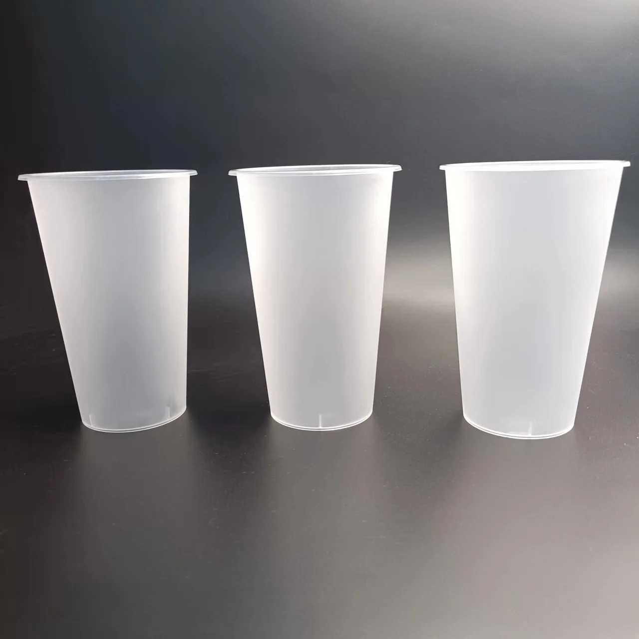 Factory Price 700ml 500ml 360ml Injection PP Plastic Bubble Tea Cups with Straw| Alibaba.com