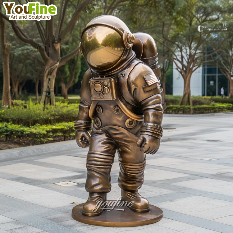 Aviation Museum Memorial Life Size Astronaut Statue by YOUFINE