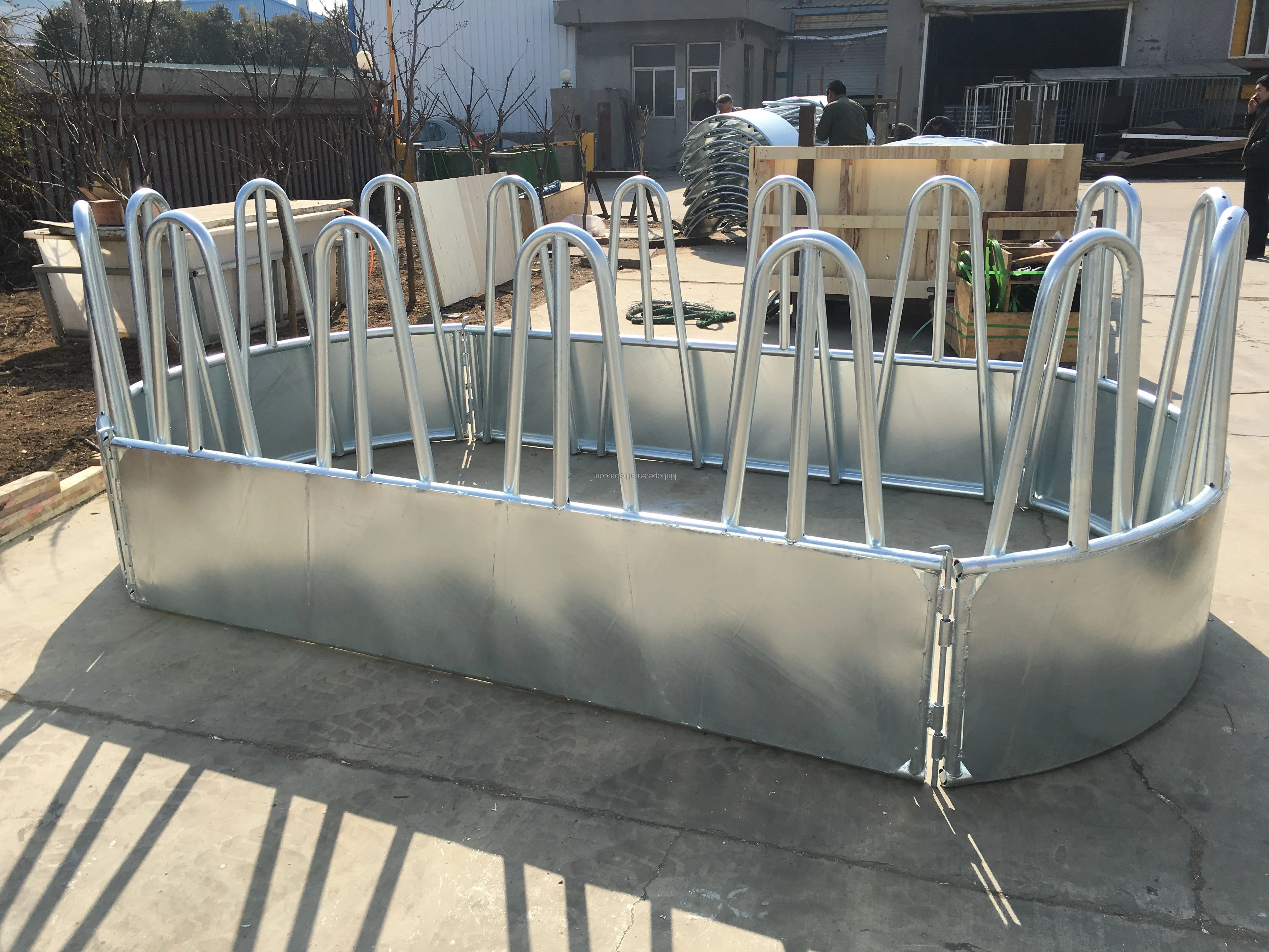Hot Dip Galvanized Sheep Horse Cattle Deer hay Feeders Livestock Steel ...
