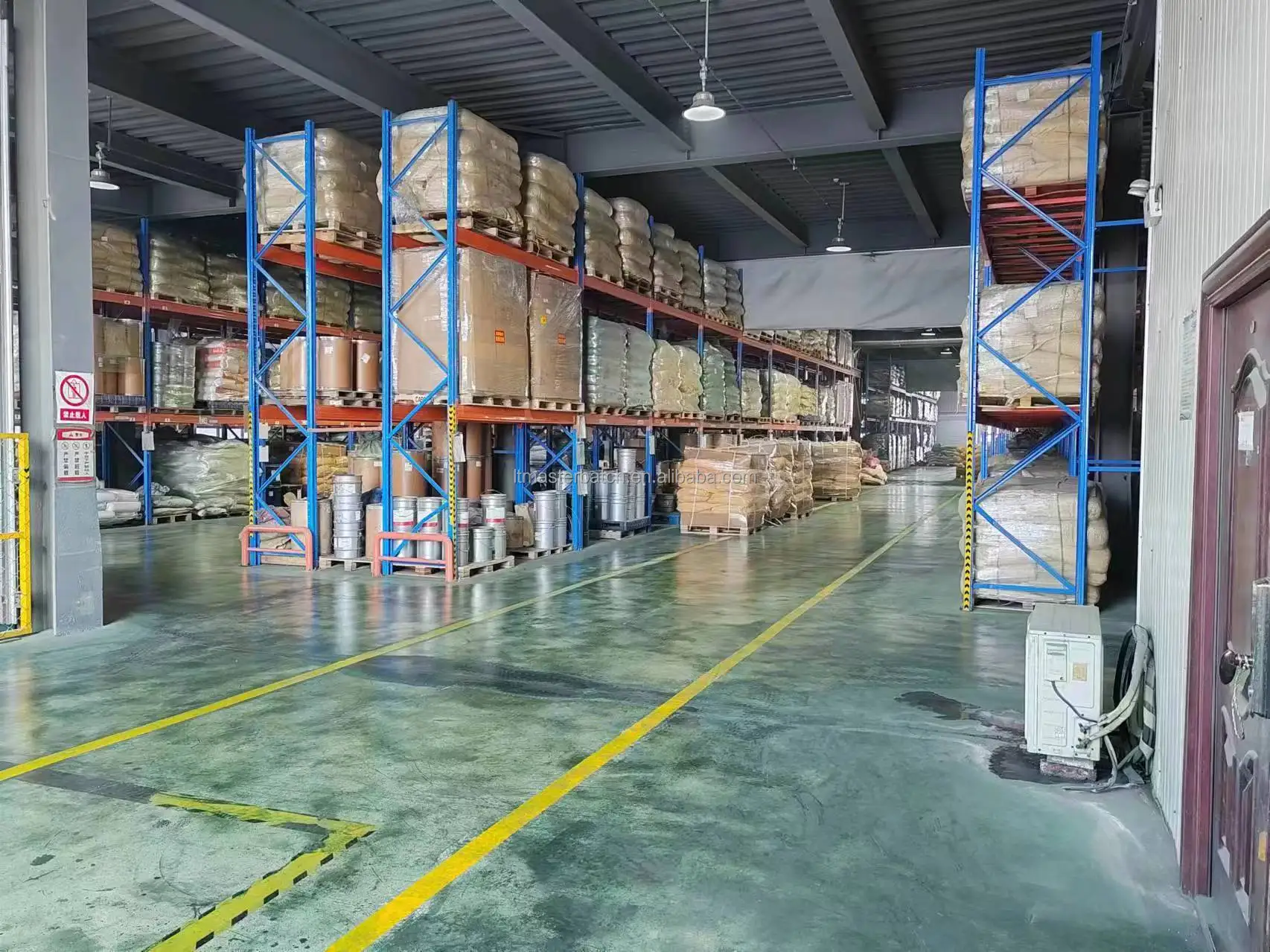 Desiccant Masterbatch Used For Bolwing Films Pp Pe - Buy Desiccant ...