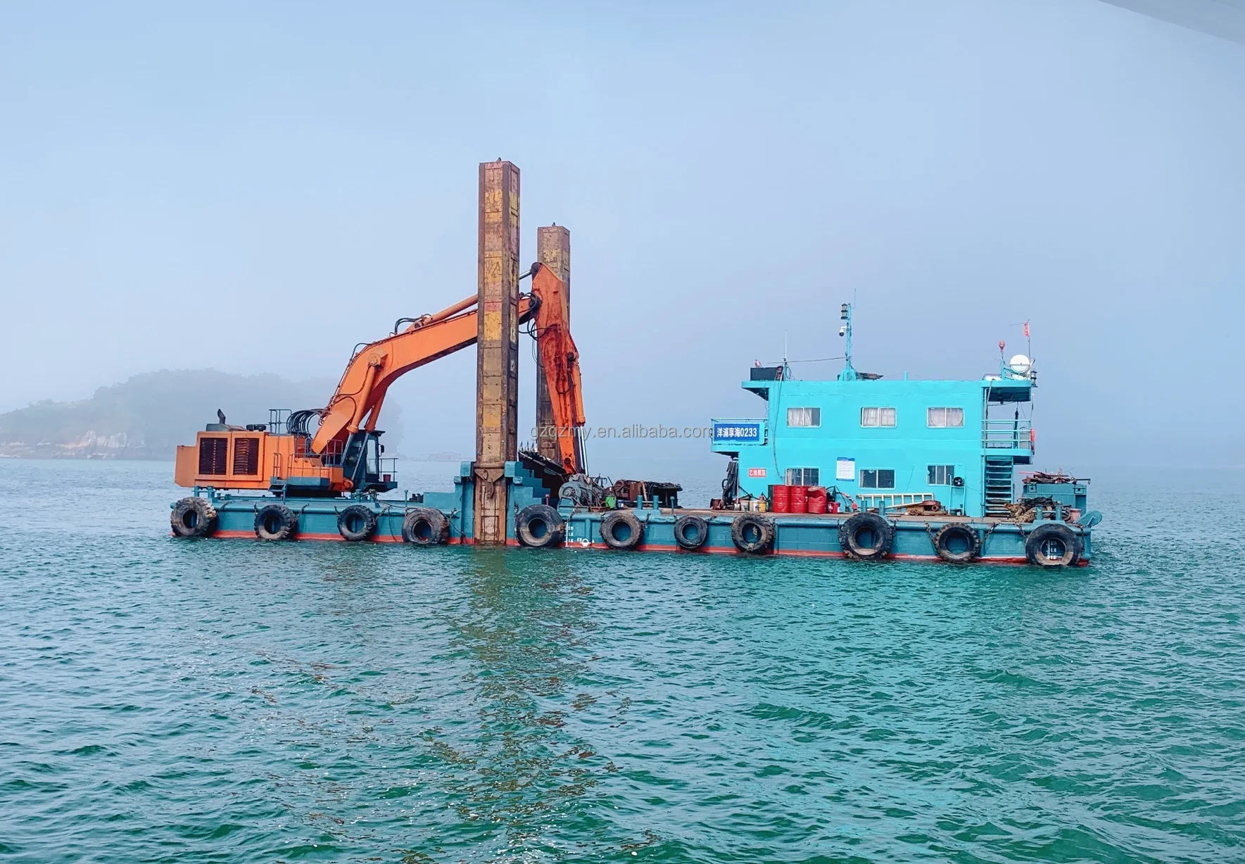 Heavy Duty 190 Ton Backhoe Dredger Boat for River Canal Dredging Steel ...
