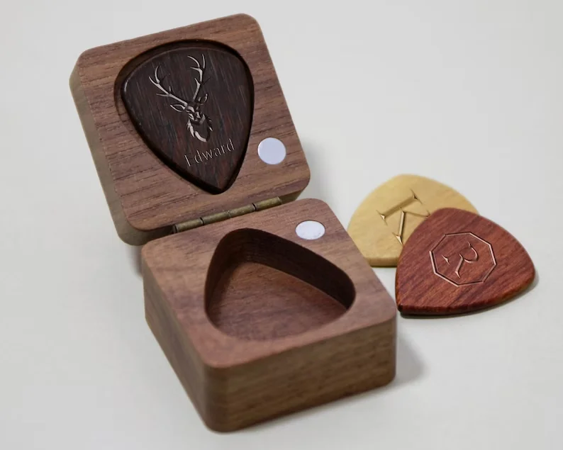 Custom Logo Wood Storage Box for Guitar Plectrum Organizer
