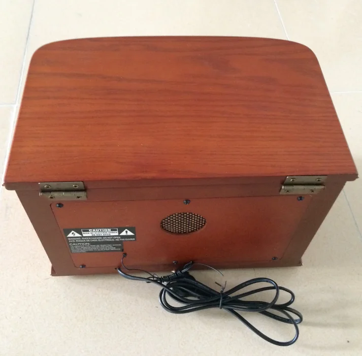 Retro Wooden FM Radio with Stereo Speakers and CD Player