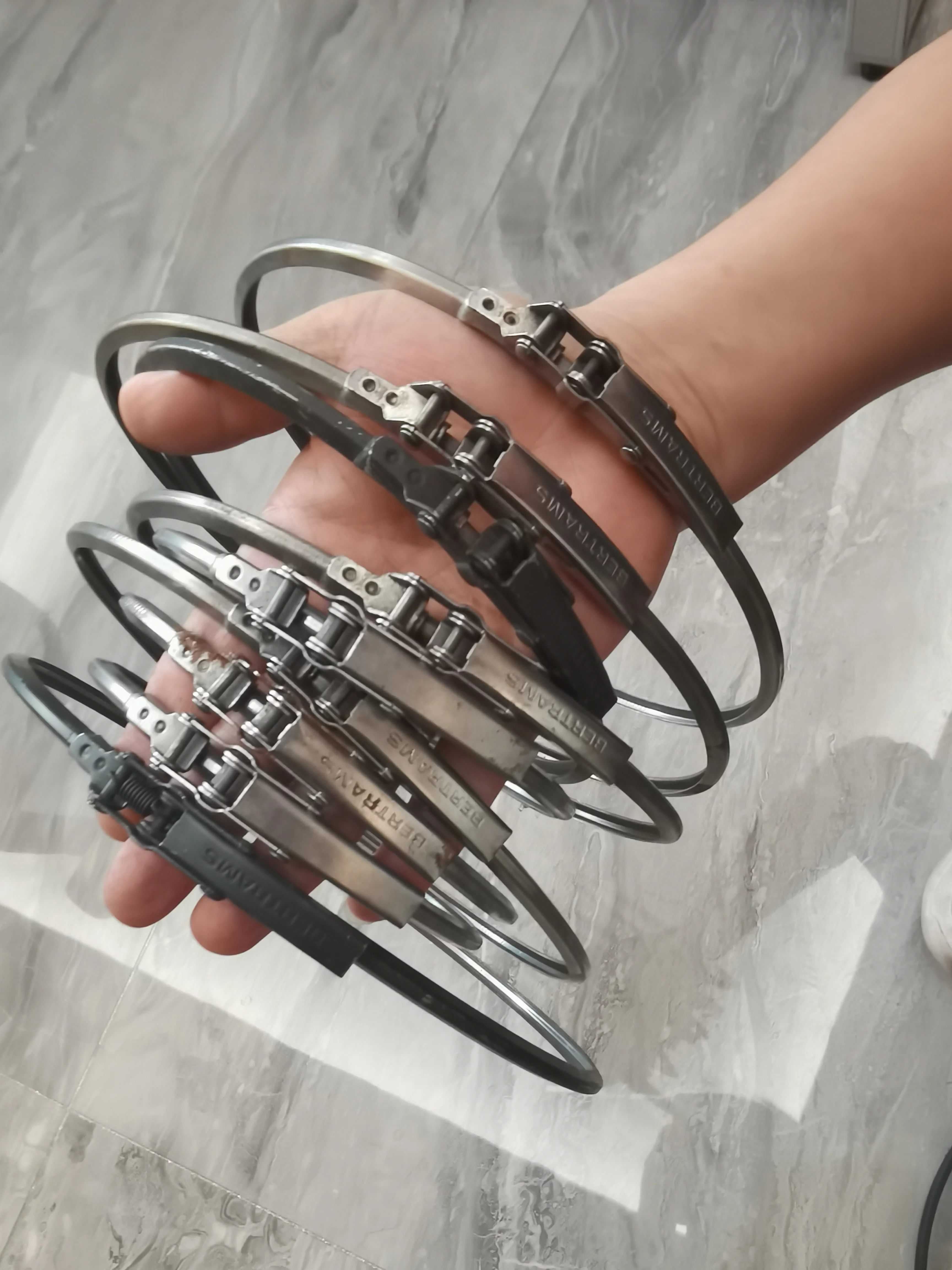 Galvanized Duct Clamps - Reliable Quick Connect Solutions