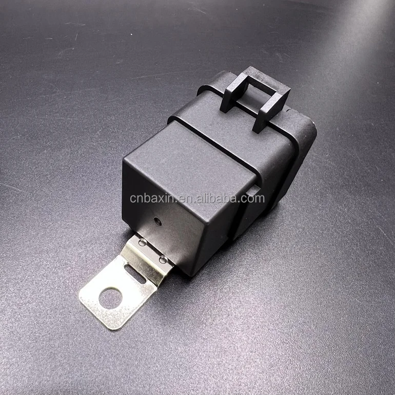 12065686 4pin Sealed Waterproof 630 Series Fuse Relay Delphi Wire Connector