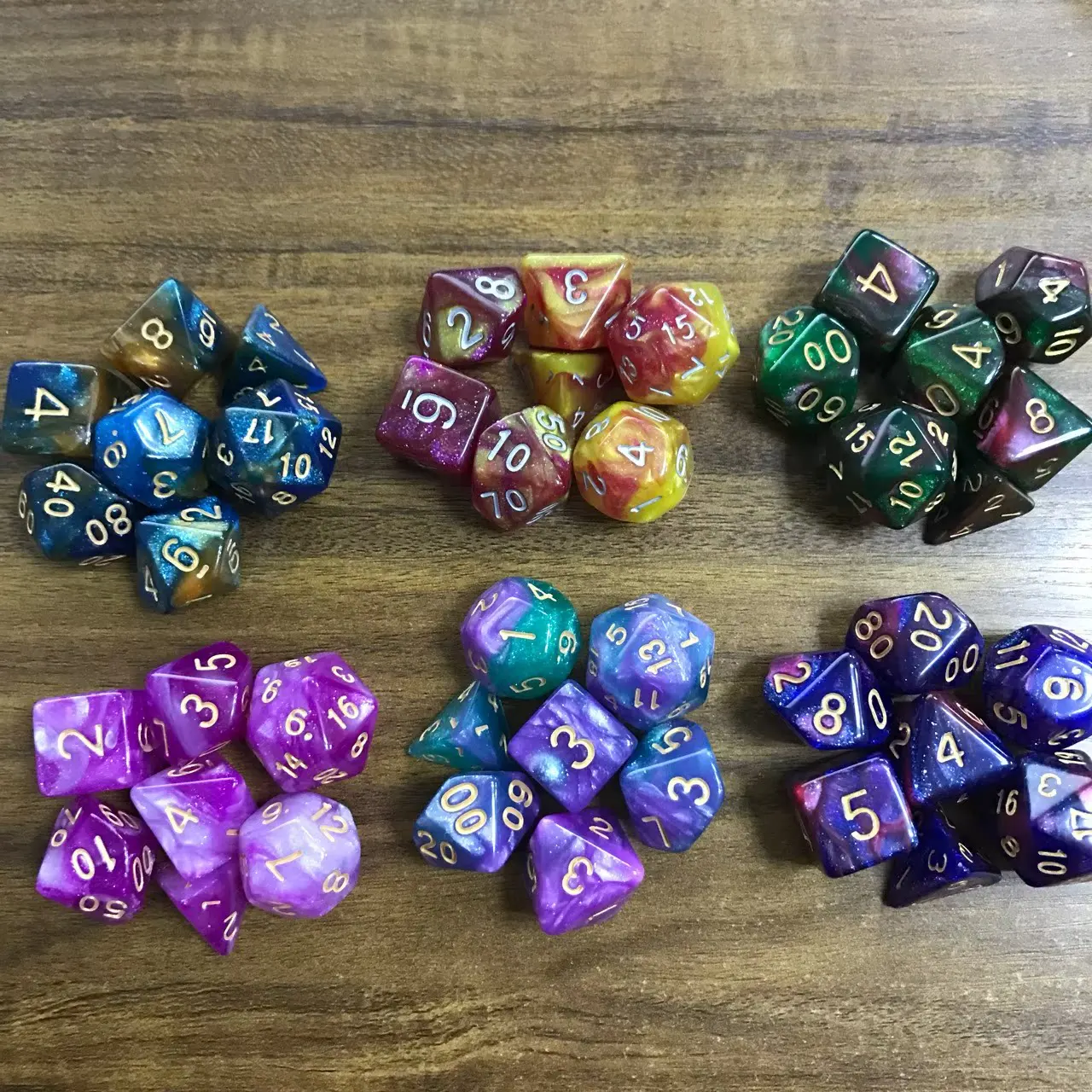 100 Different Styles Available - Mixing Color Party Game Dice