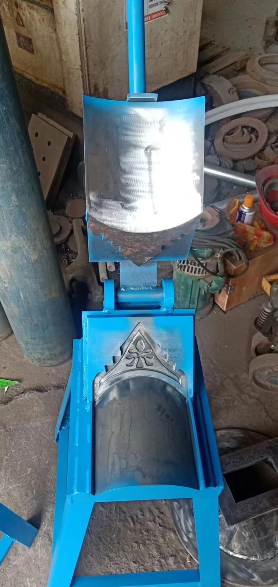 Manual Clay Top Tile Making Machine - Popular in 2022