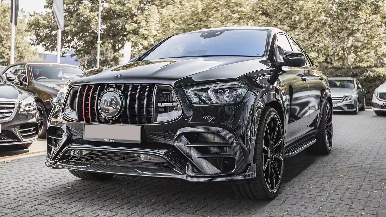 Runde Bra Bus Body Kit for Mercedes-Benz GLE53 Coupe