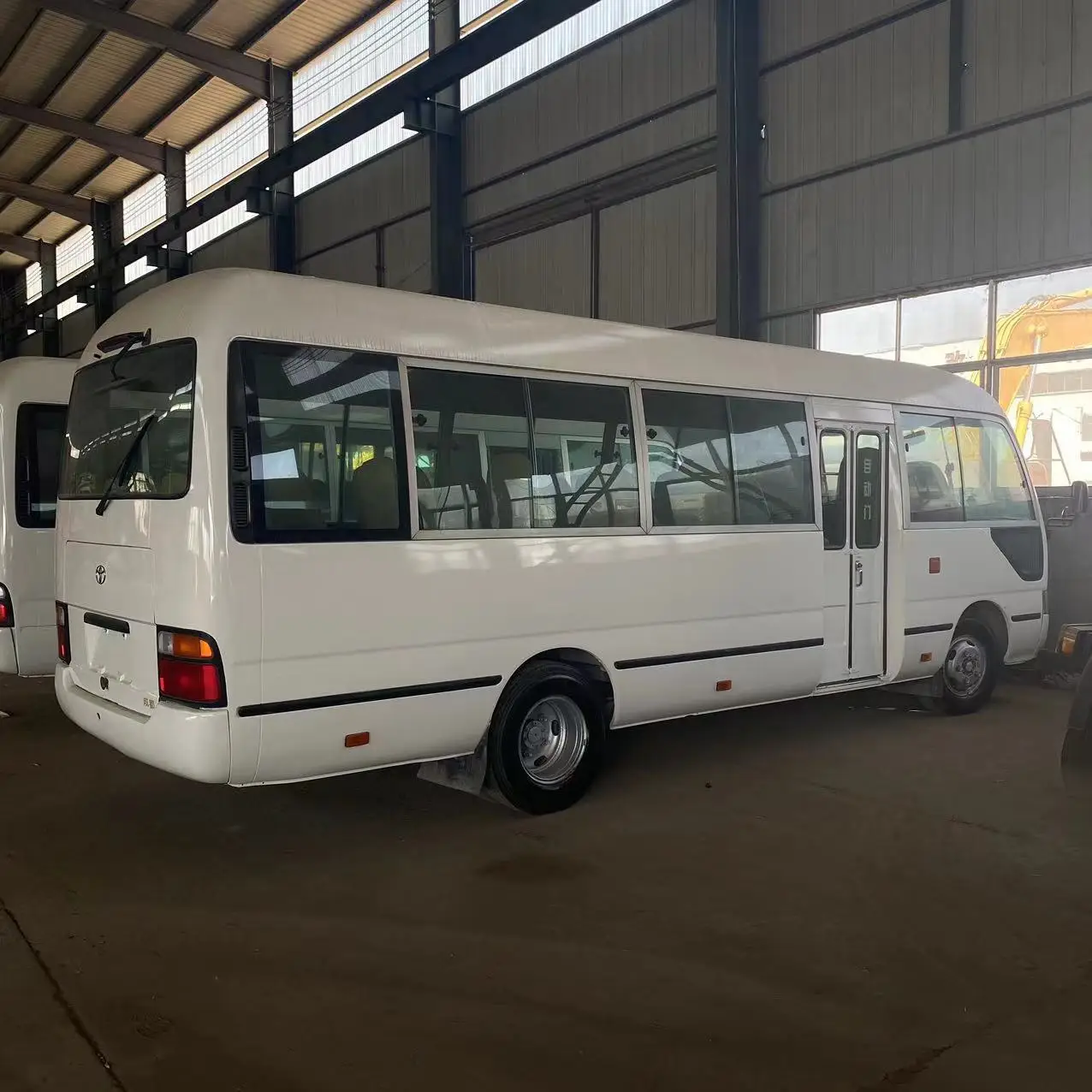 30-seat Diesel Engine Coaster Buses Exported to Africa