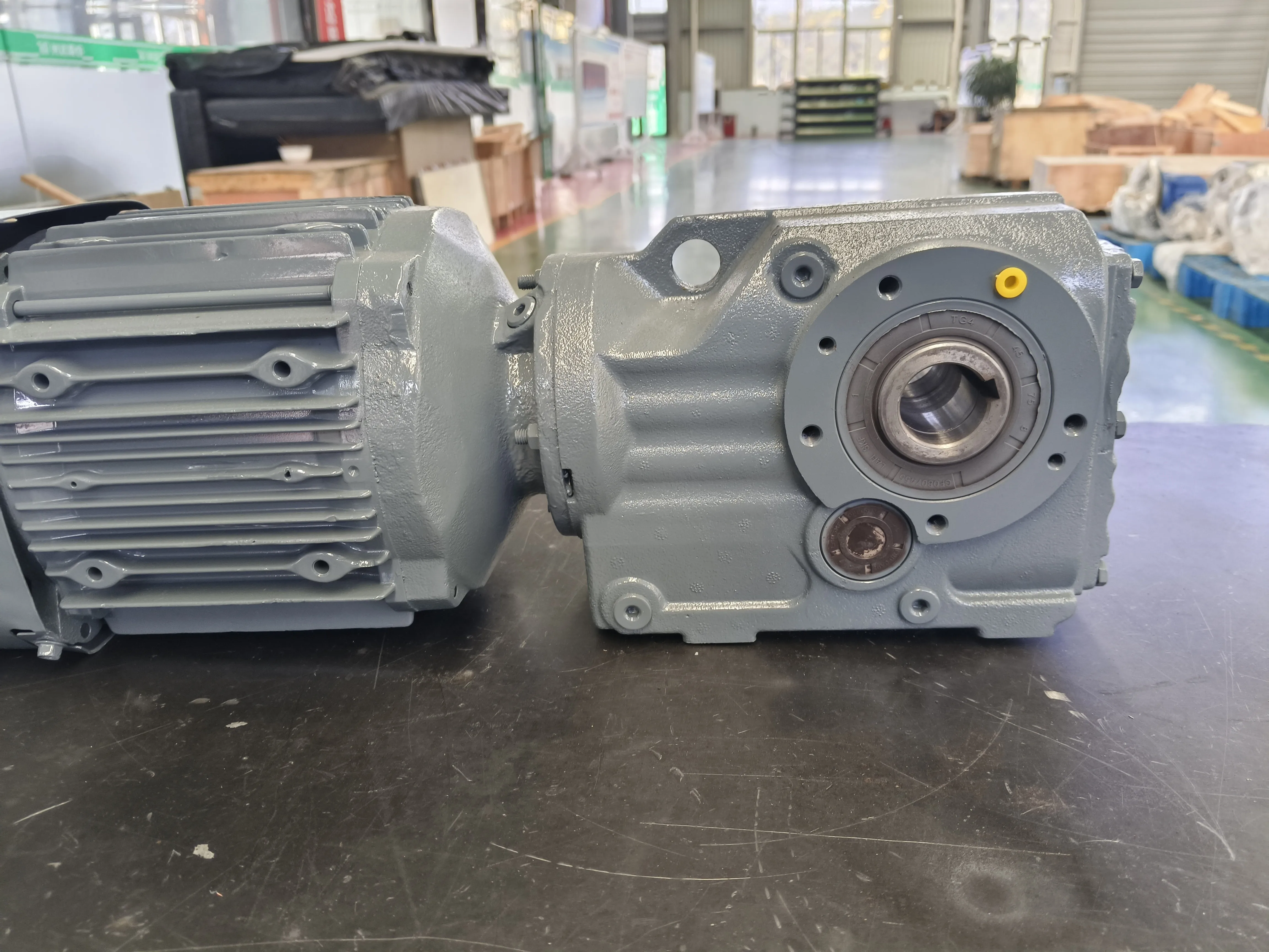 Ac Motor Speed Gearbox Gear Reducers - Buy Ac Gear Motor Speed Reducers ...