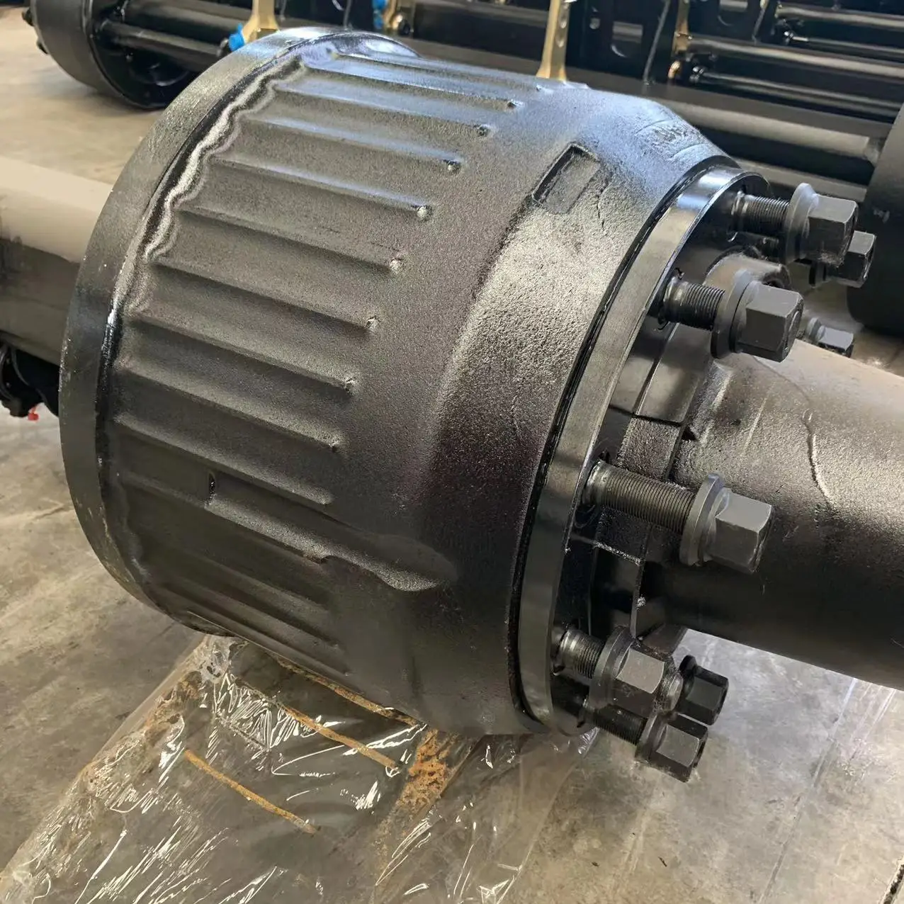 German Axle Truck Axle Heavy Trailer Adopts German Bpw Axle - Buy ...